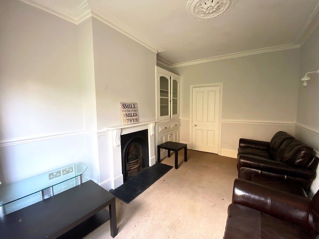 3 bedroom house for rent Frensham Road, Portsmouth, PO4 8AE | UniHomes